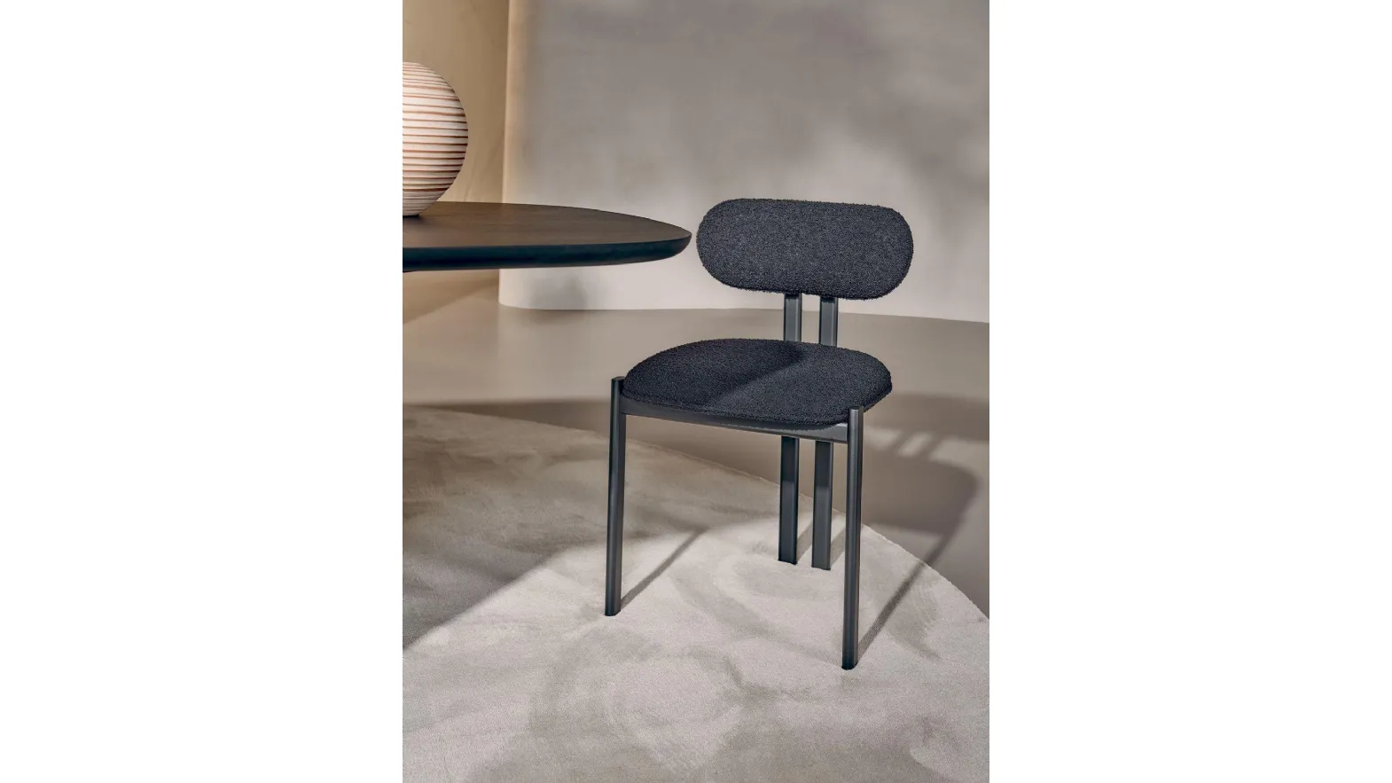 Nature Design's Bay Metal Chair